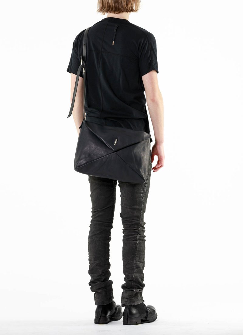 hide-m | M.A+ 15" Vertical Envelope Messenger Bag BE153, soft