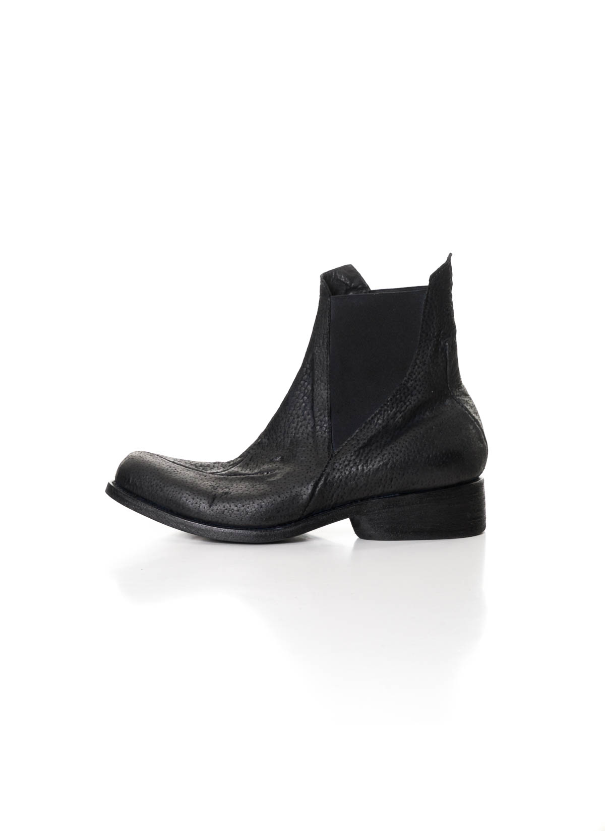 hide-m | LEON EMANUEL BLANCK Distortion Chelsea Boot, black