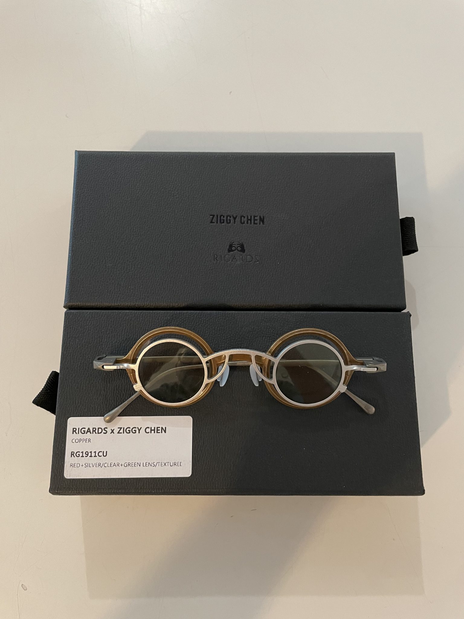 hide[m] | RIGARDS x Ziggy Chen RG1911TI Sun Glasses texture red