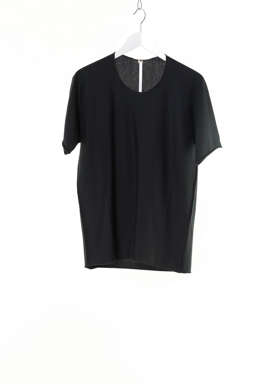 Label Under Construction men - Shop Online, Worldwide Shipping - hide [m]