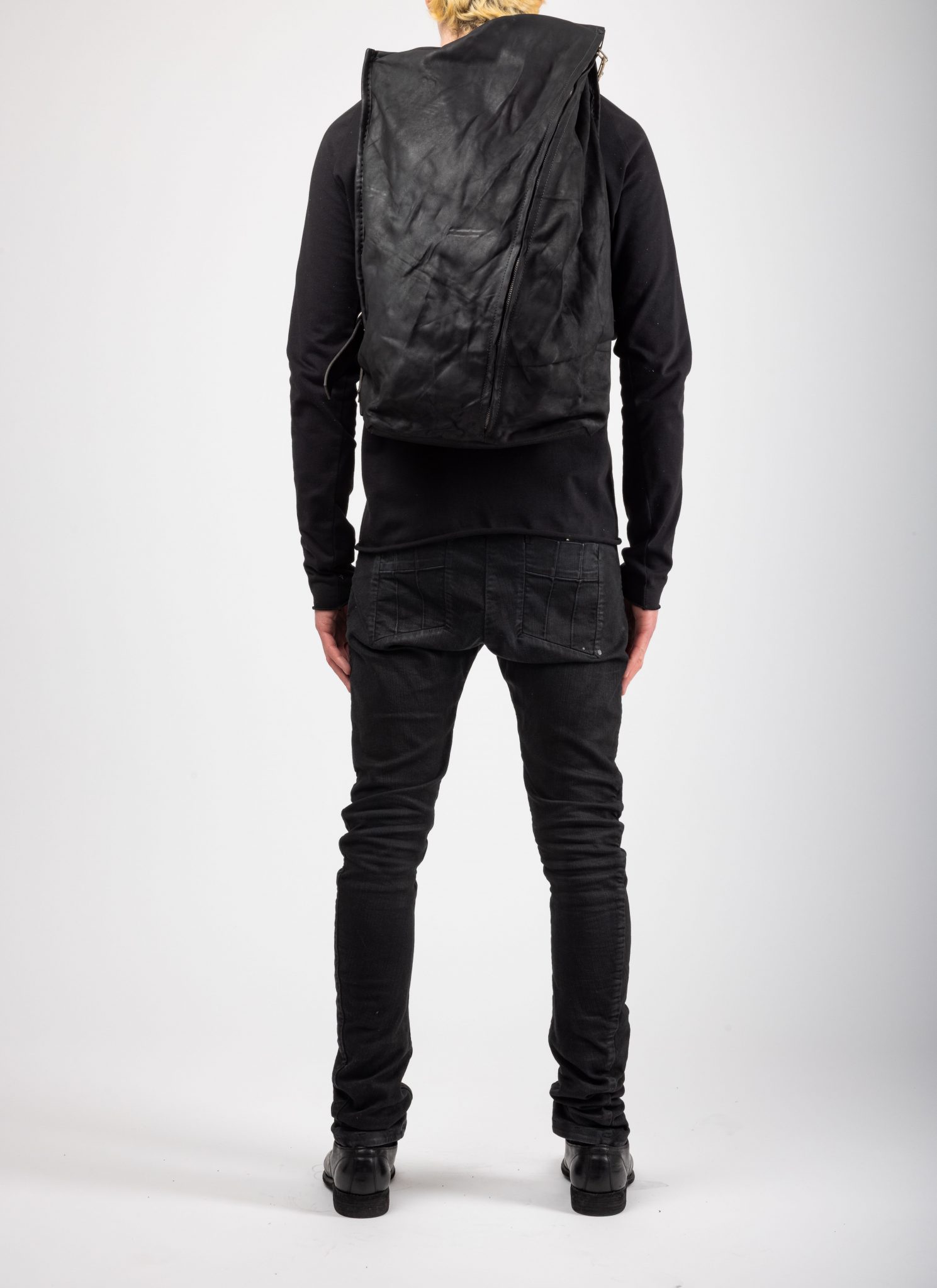 hide-m | Taichi Murakami Backpack Ver.4, full black horse leather