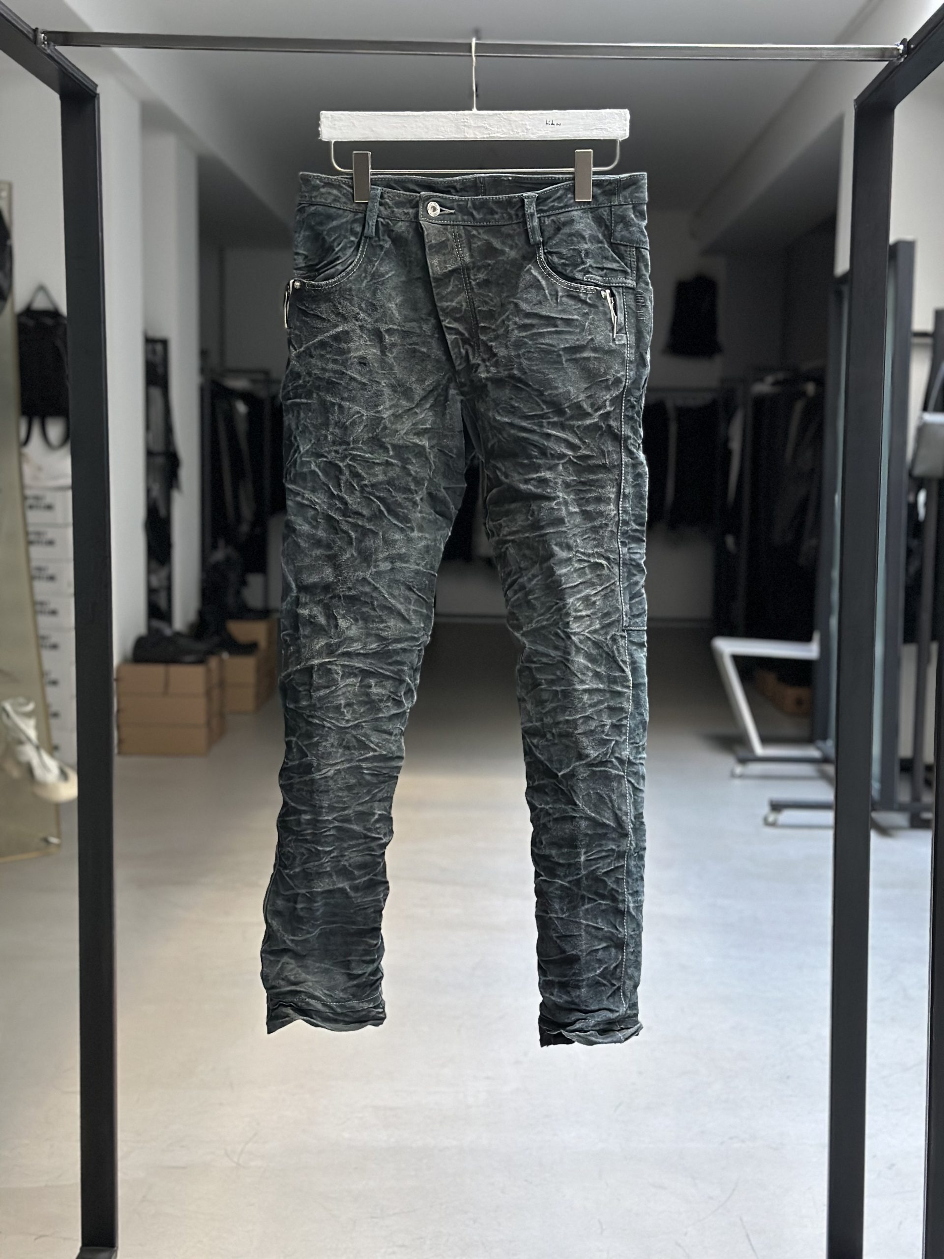 hide-m | TAICHI MURAKAMI Men Displacement Jeans, indigo calf leather