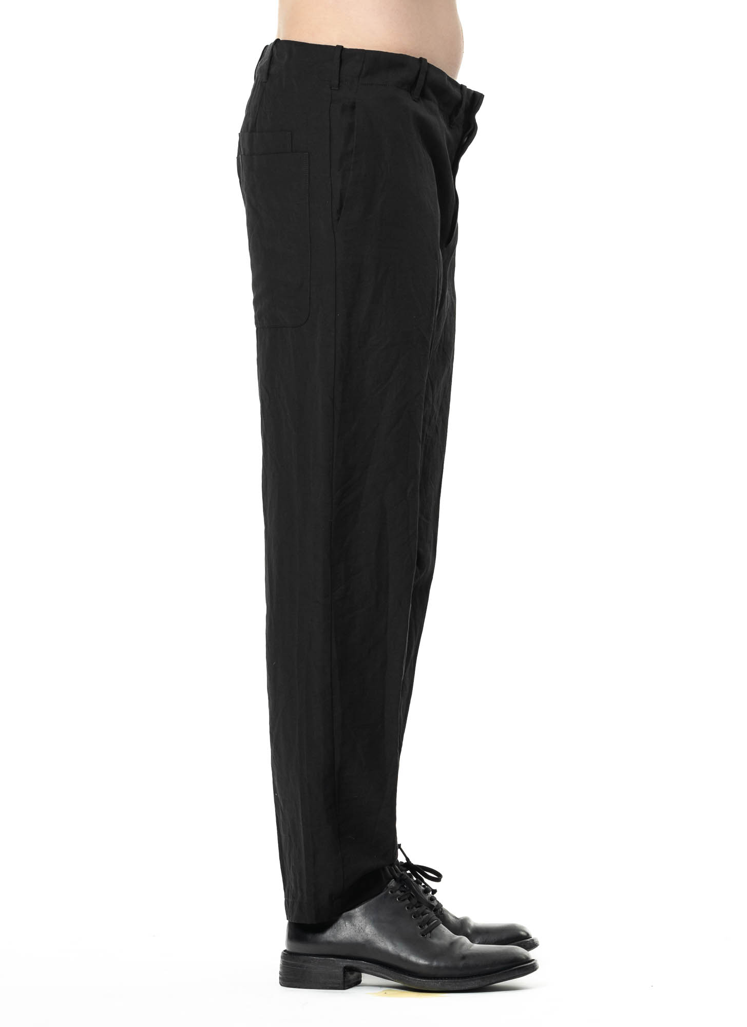 hide-m | FORME D’EXPRESSION Lounge Pants, black lyocell linen