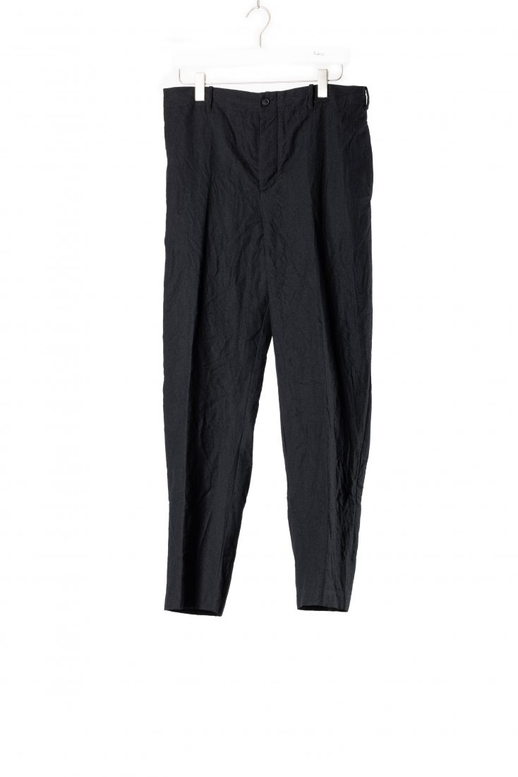 Forme D'Expression - Shop Online, Worldwide Shipping - hide [m]