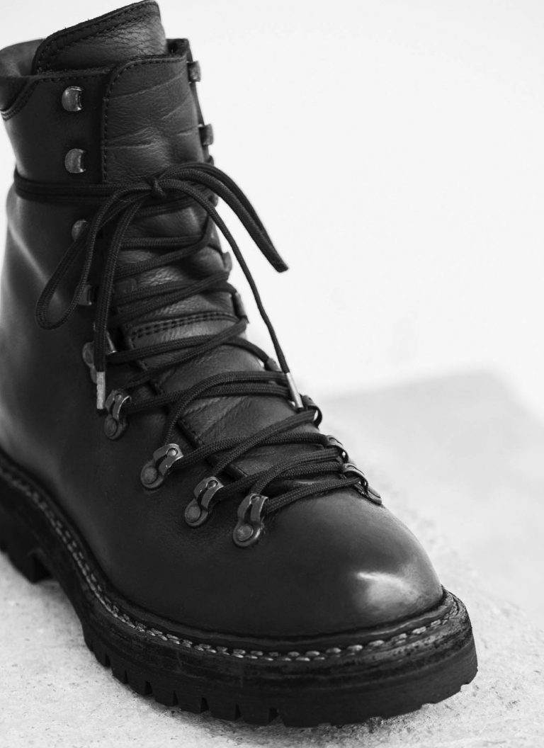 hide-m | GUIDI Men 20 Trekking Boot, black modulated calf leather