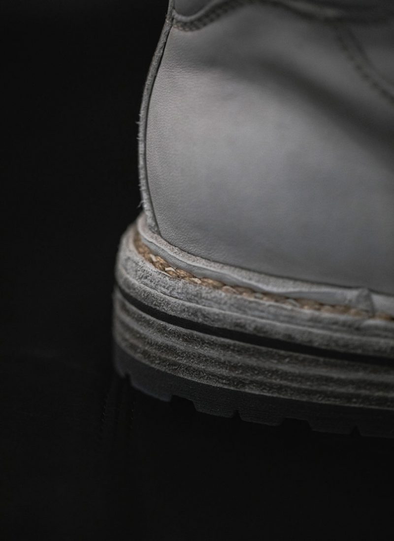 hide-m | GUIDI 19 Men Hiking Boot, light grey horse leather