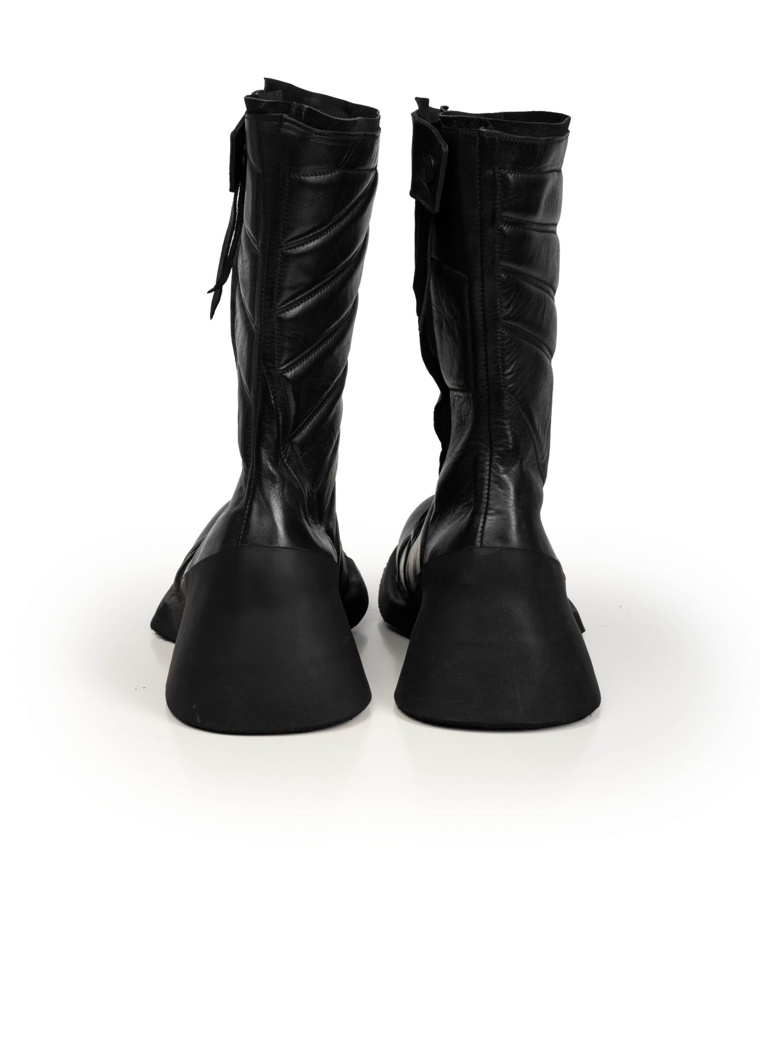 hide-m | Leon Emanuel Blanck Distortion Biker Boot, black horse